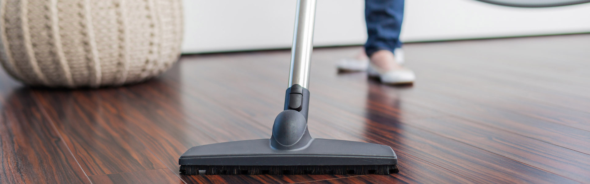 hardfloor-vacuum-slide | Cana-Vac